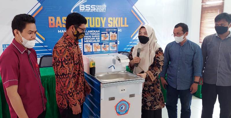 Inovasi Dosen-Mahasiswa STITEK Bontang Ciptakan Wastafel Cerdas ...